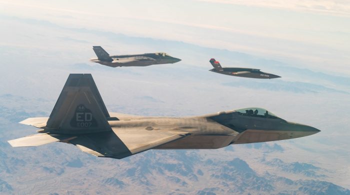 The US' Long-Cherished Dream Of Flying F-35 & F-22 Raptor Together ...