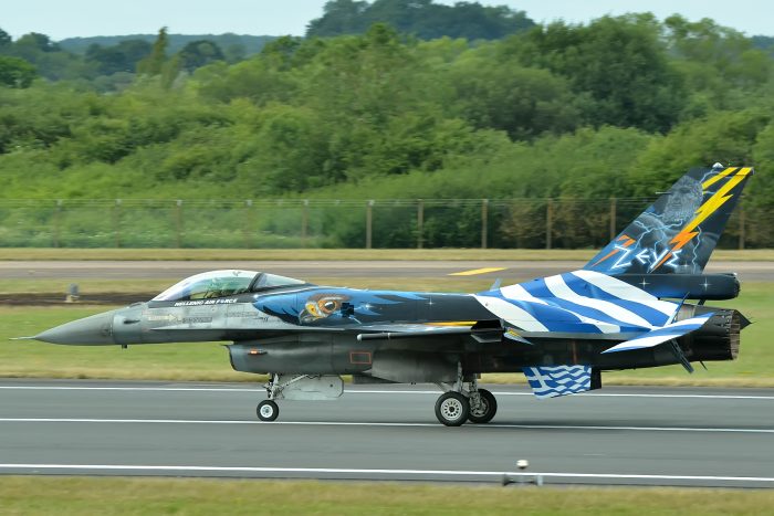 Greece "Almost Certain" To Arm Ukraine With 32 Fighting Falcons As HAF ...