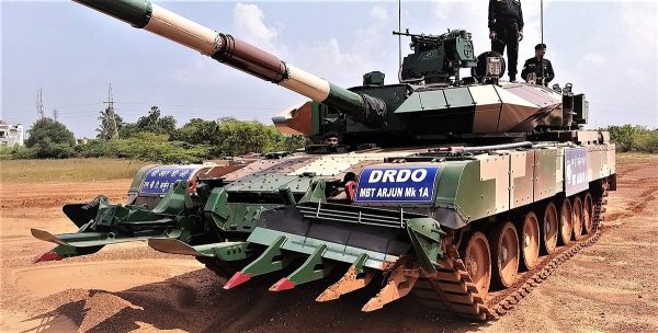 Indian Army's Arjun Mk-1 Alpha Tanks 'Desert-Storms' India-Pakistan ...