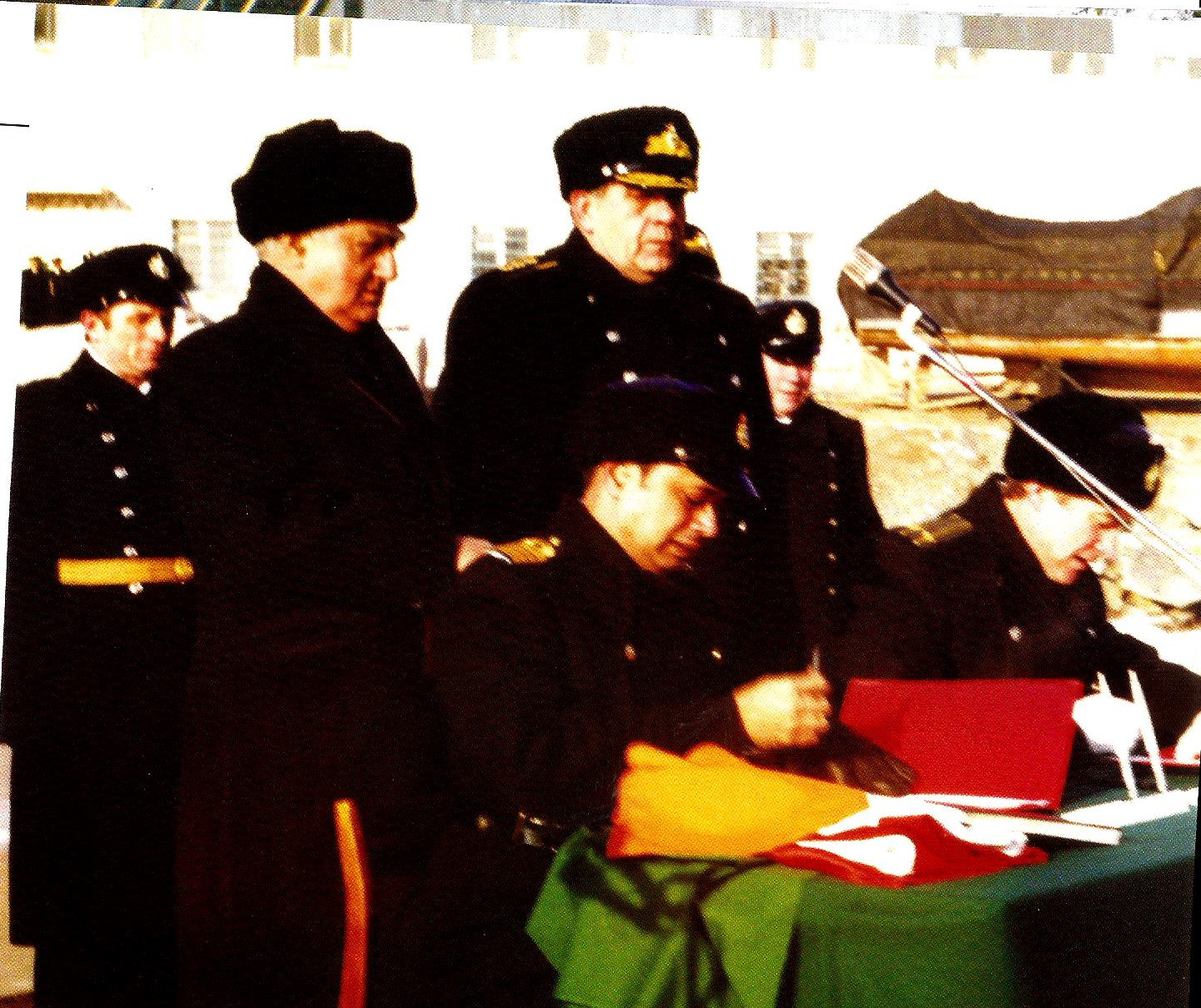 India’s 1st Nuclear Submarine INS Chakra Was A Highly Classified ...
