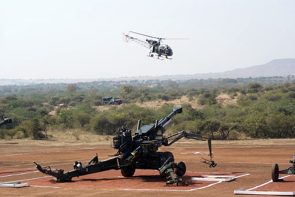India Orders 100 Additional 'Thunder' K9 Vajra To Modernize Its ...