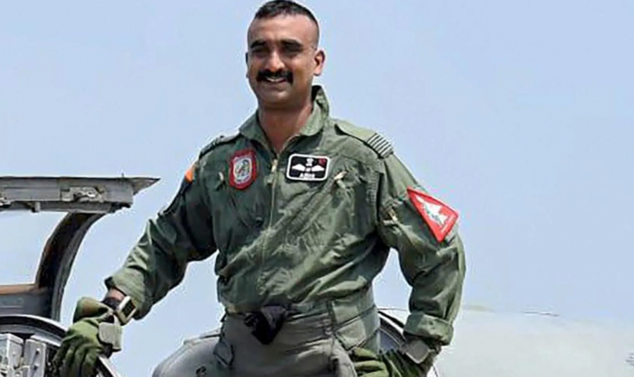 Pakistan’s F-16 Jet 'Shot Down' – But Which Fighter Pilot Downed It ...