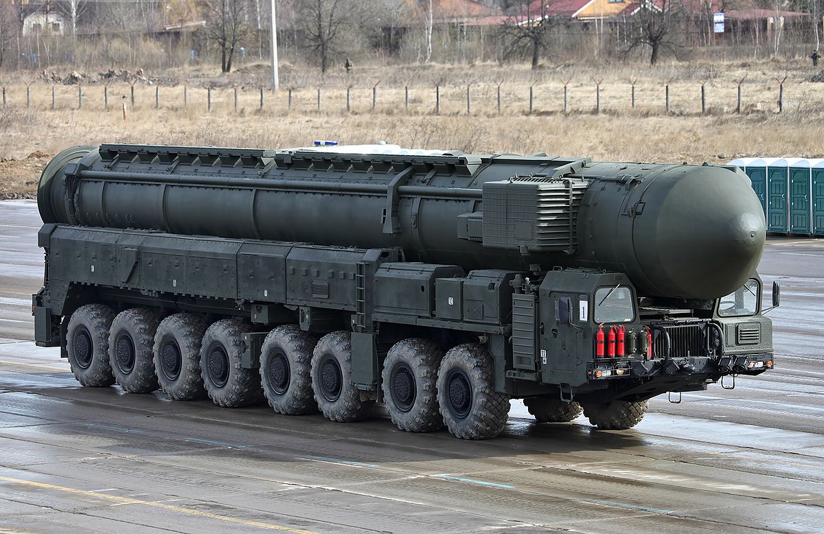 Russia’s 200-Ton 'Monster Missile' RS-28 Sarmat ICBM That Can Fire ...