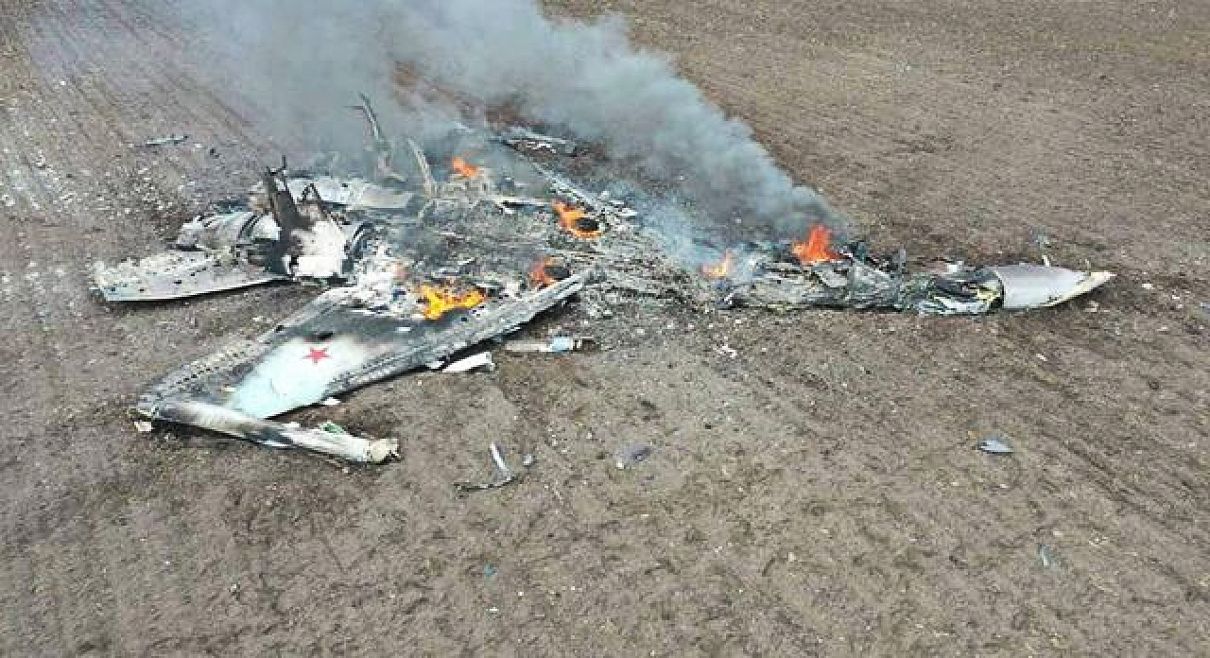 Russian IL-76 Aircraft With 65 Ukrainian 'Prisoners Of War' Crashes In ...