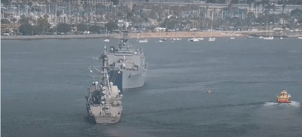 Two US Navy Warships Come 'Dangerously Close' In San Diego Bay; Avoid ...