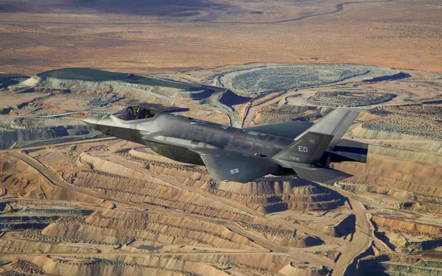 F-35 Conducts Maiden Test Flight With TR-3 Hardware & Software Upgrades ...