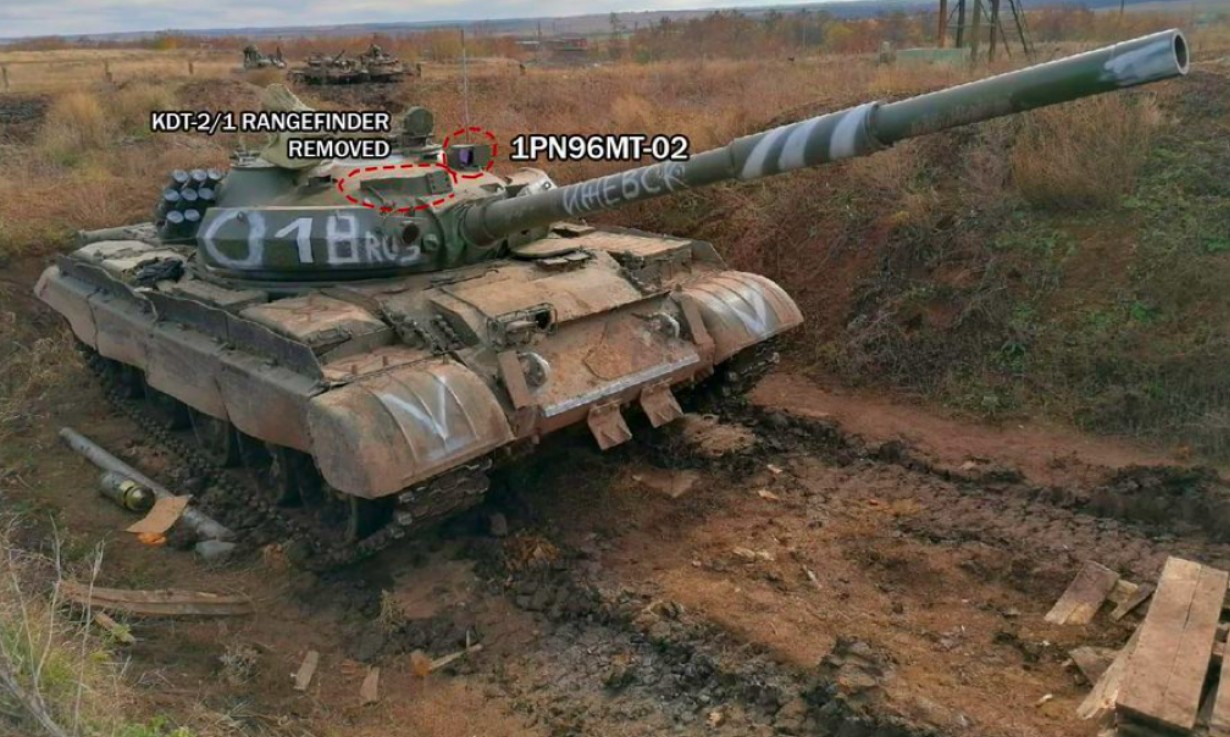 Stung By Losses, Russia Modifies Its Antique T-62 Tanks With New ...
