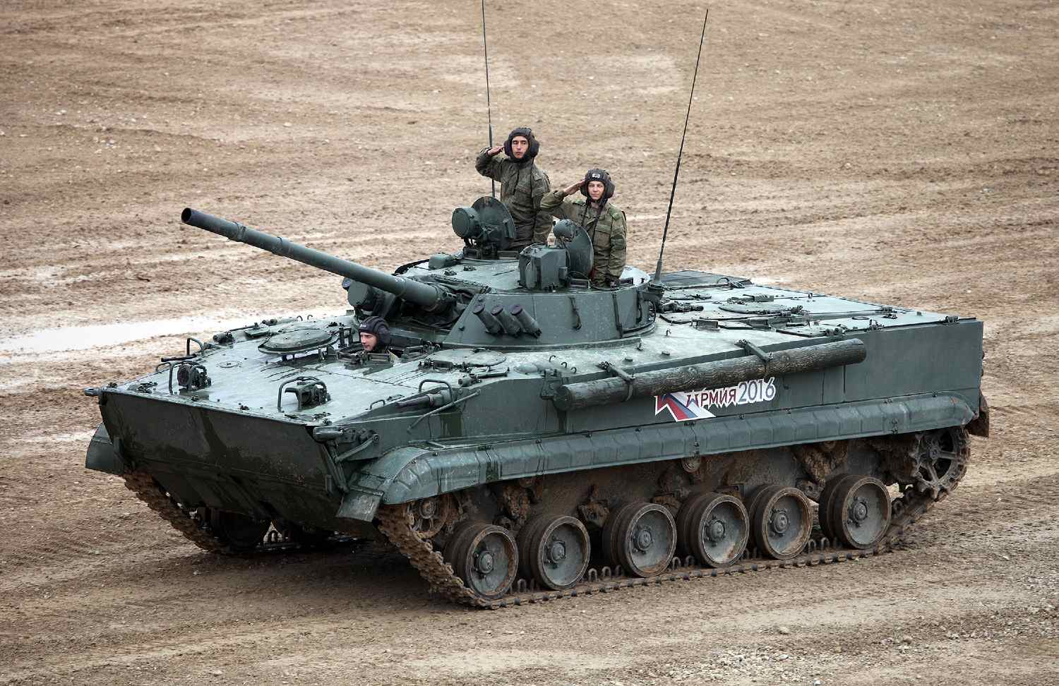Russia Receives Fresh Batch Of BMP-3 IFVs, New Kamikaze Drones As It ...