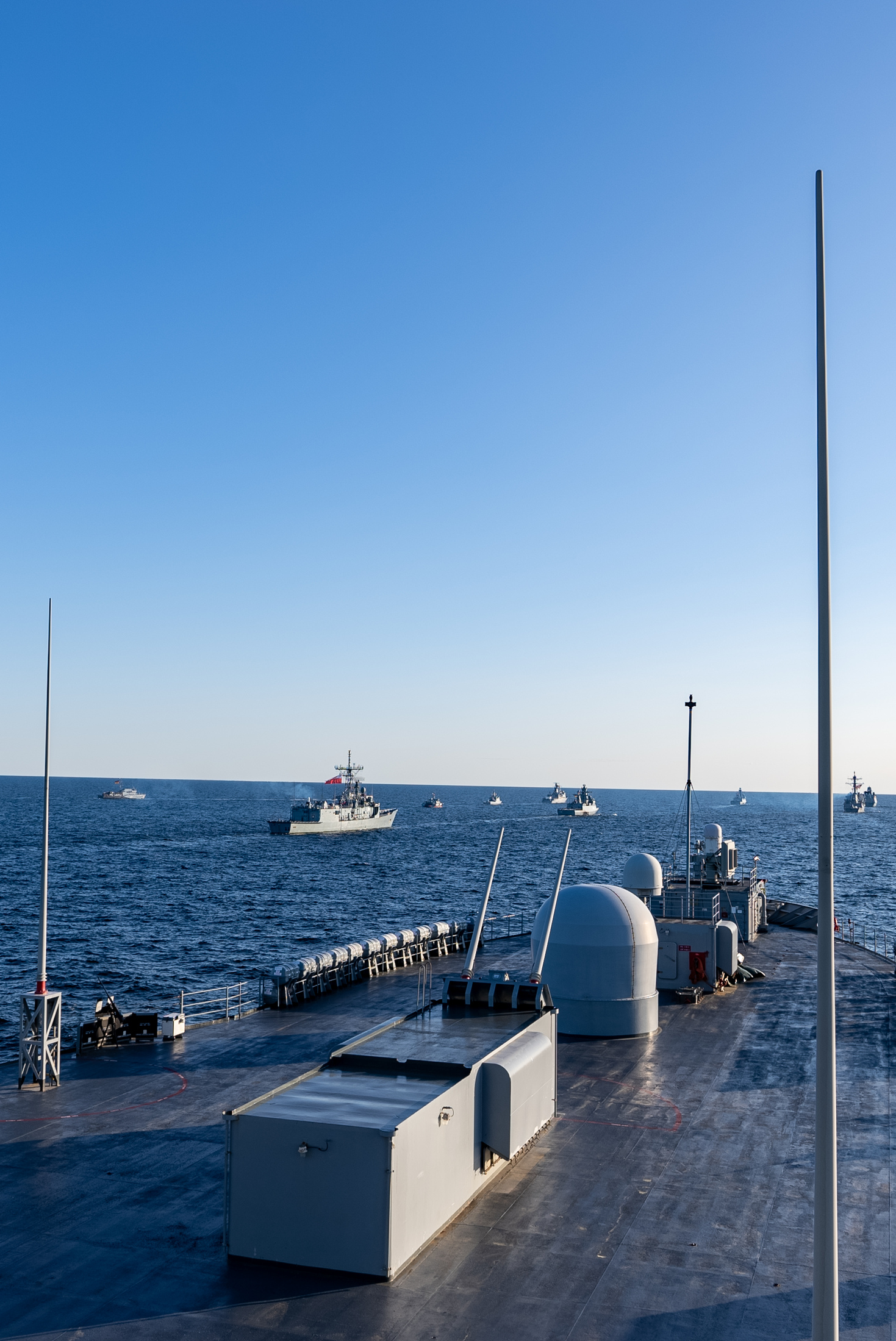 US Navy Uses Unmanned Surface Vessels To Rescue Downed Pilots In ...