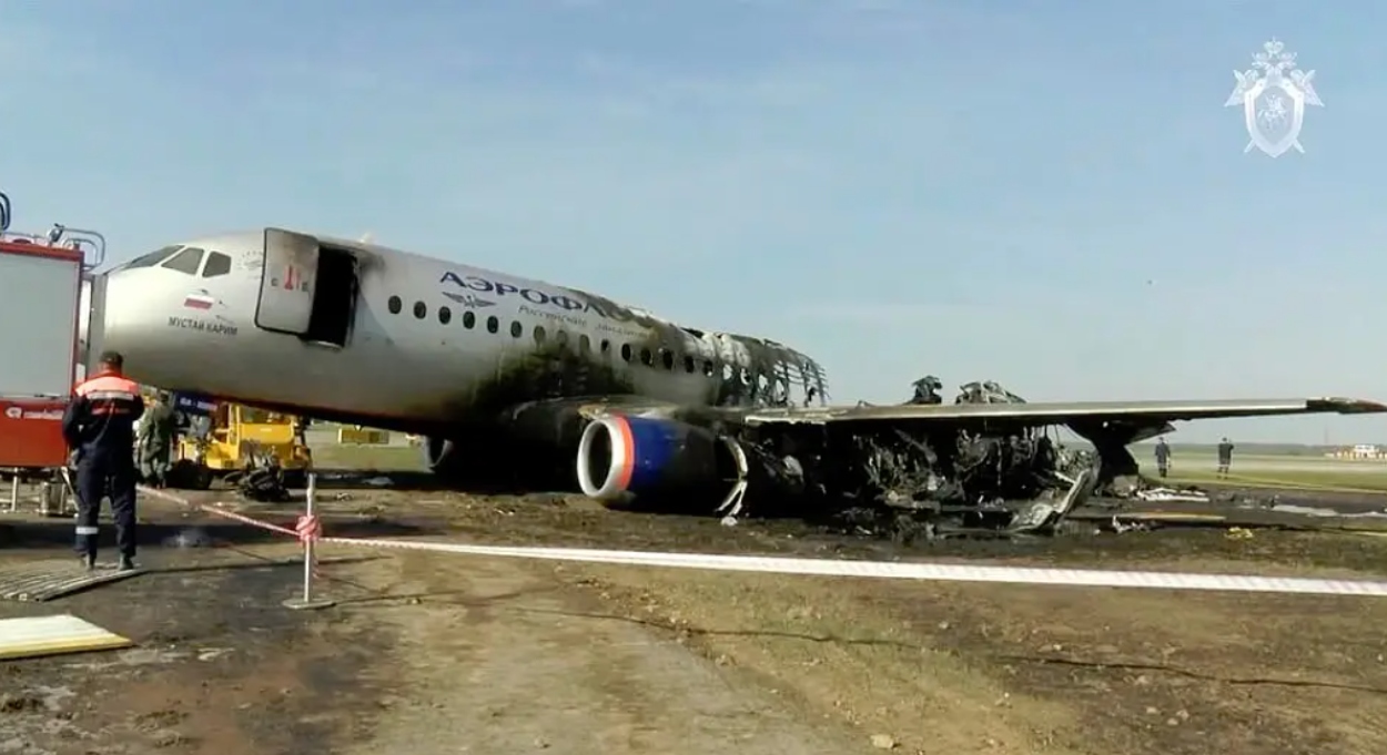 Sukhoi Superjet Accident: 41 Killed, Aircraft Burned Down - Russian ...