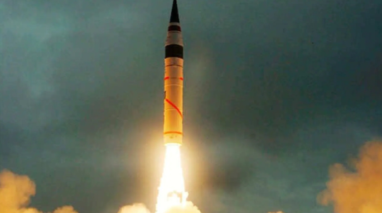 Ukraine War: 1st Use Of MIRV In Combat: Why "Non-Nuclear" MIRV Missile ...