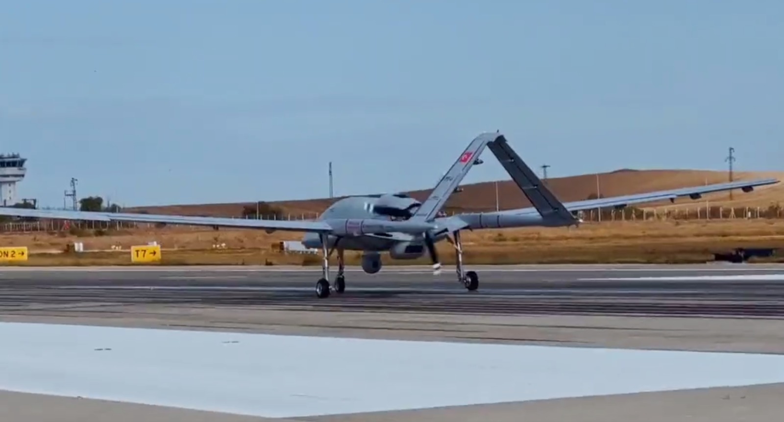 Turkey's Bayraktar TB3 Drone Breaks Flight Endurance Record; Achieves 'Remarkable' 32 Hour, 5700 ...