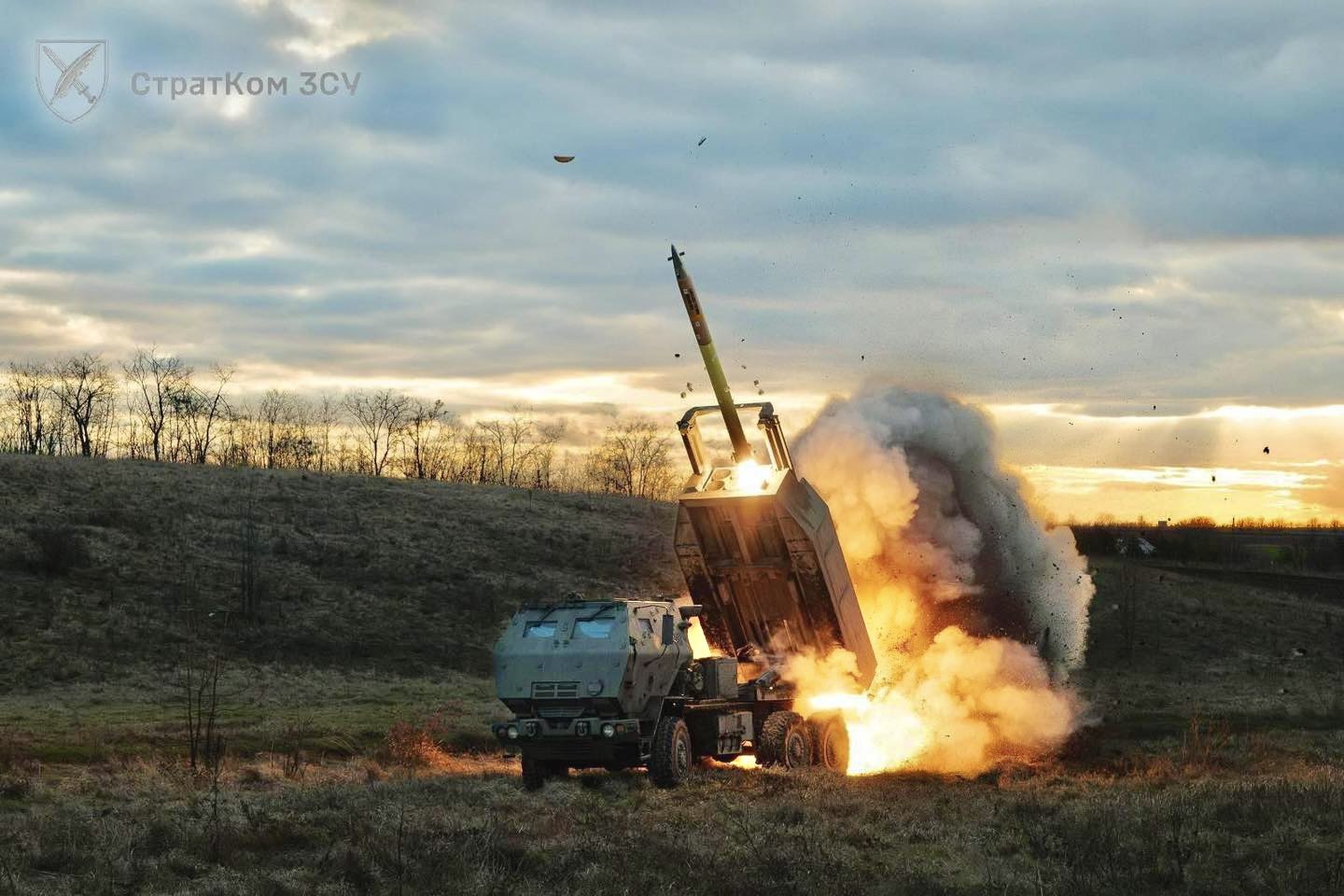 Howitzers Out, HIMARS In! U.S. Army To Boost Firepower In Hawaii As ...