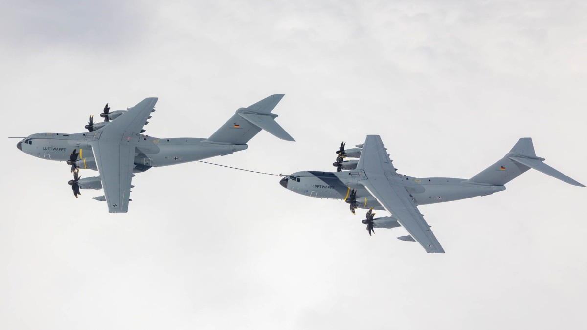Spectacle In The Air! Germany Conducts First-Ever Inflight Refueling ...