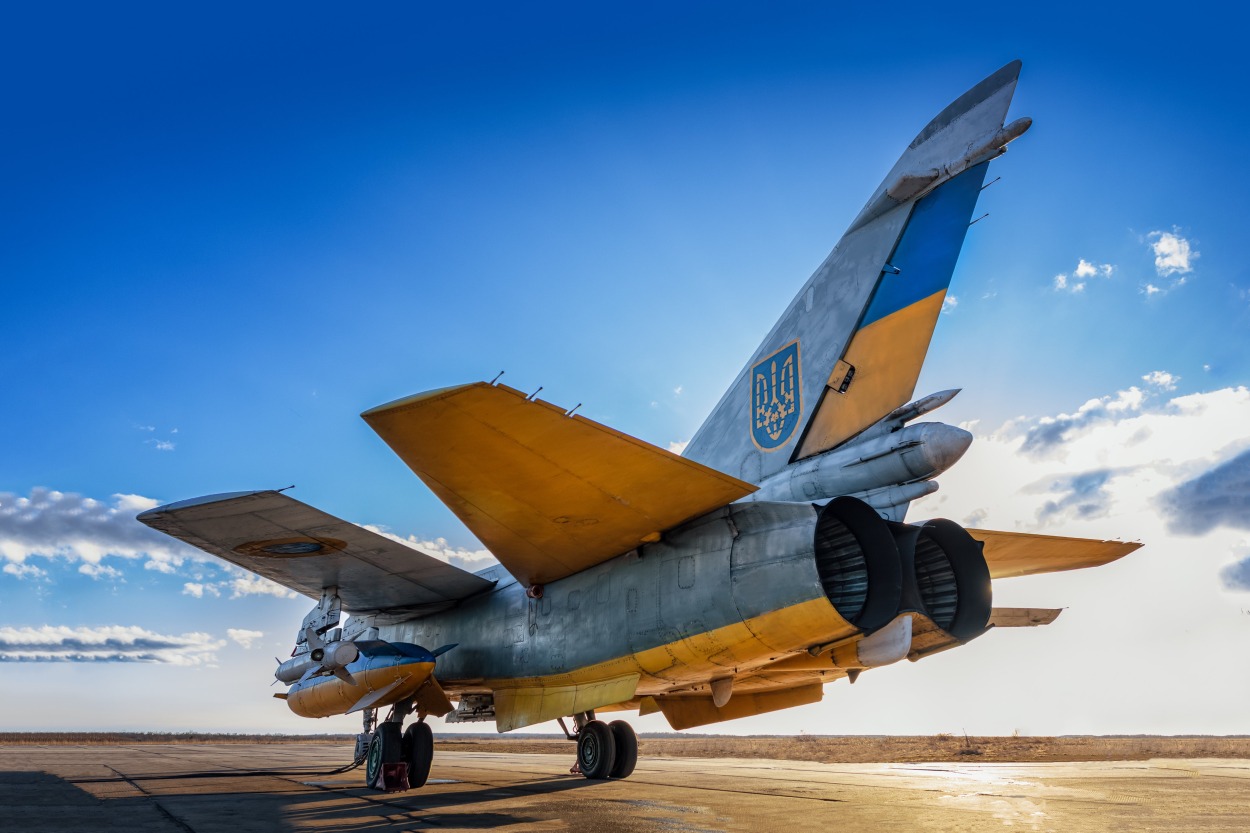 Ukrainian Fighter Jet, For 1st Time, Hits Command Node Inside Mainland ...