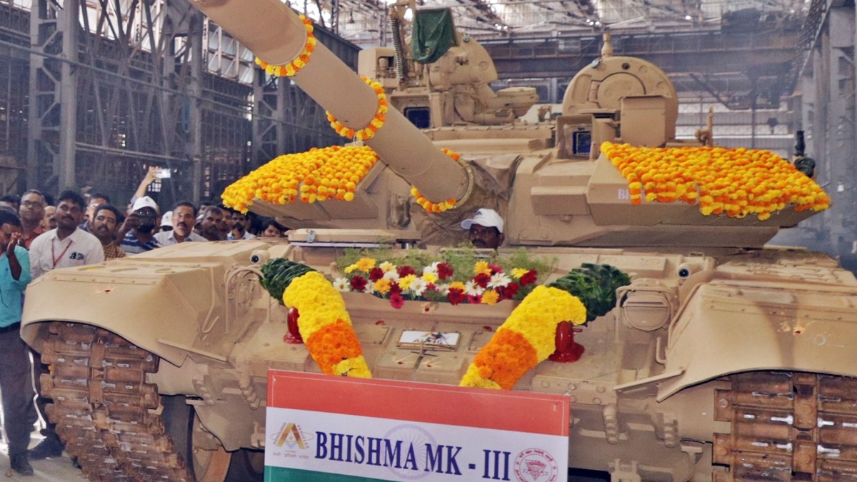 T-90 MK-III Tank: India Rolls Out 1st Batch Of ‘Bhishma’ MBTs Developed ...