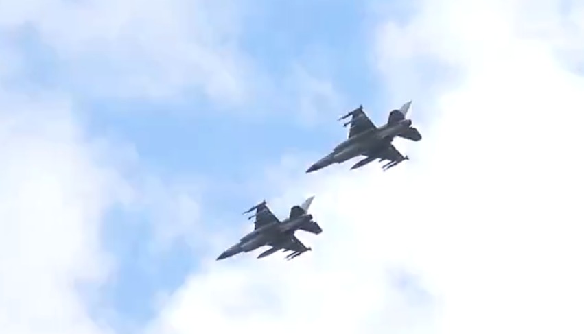 F-16 Crash: Ukraine Says US-Made F-16 Fighting Falcon Crashed, Killing ...