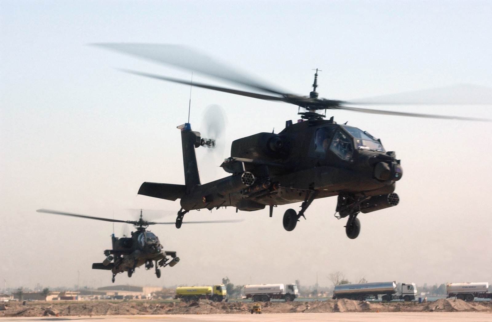 U.S. Army’s Apache Choppers ‘Shoot Down’ Multiple Drone Targets ...