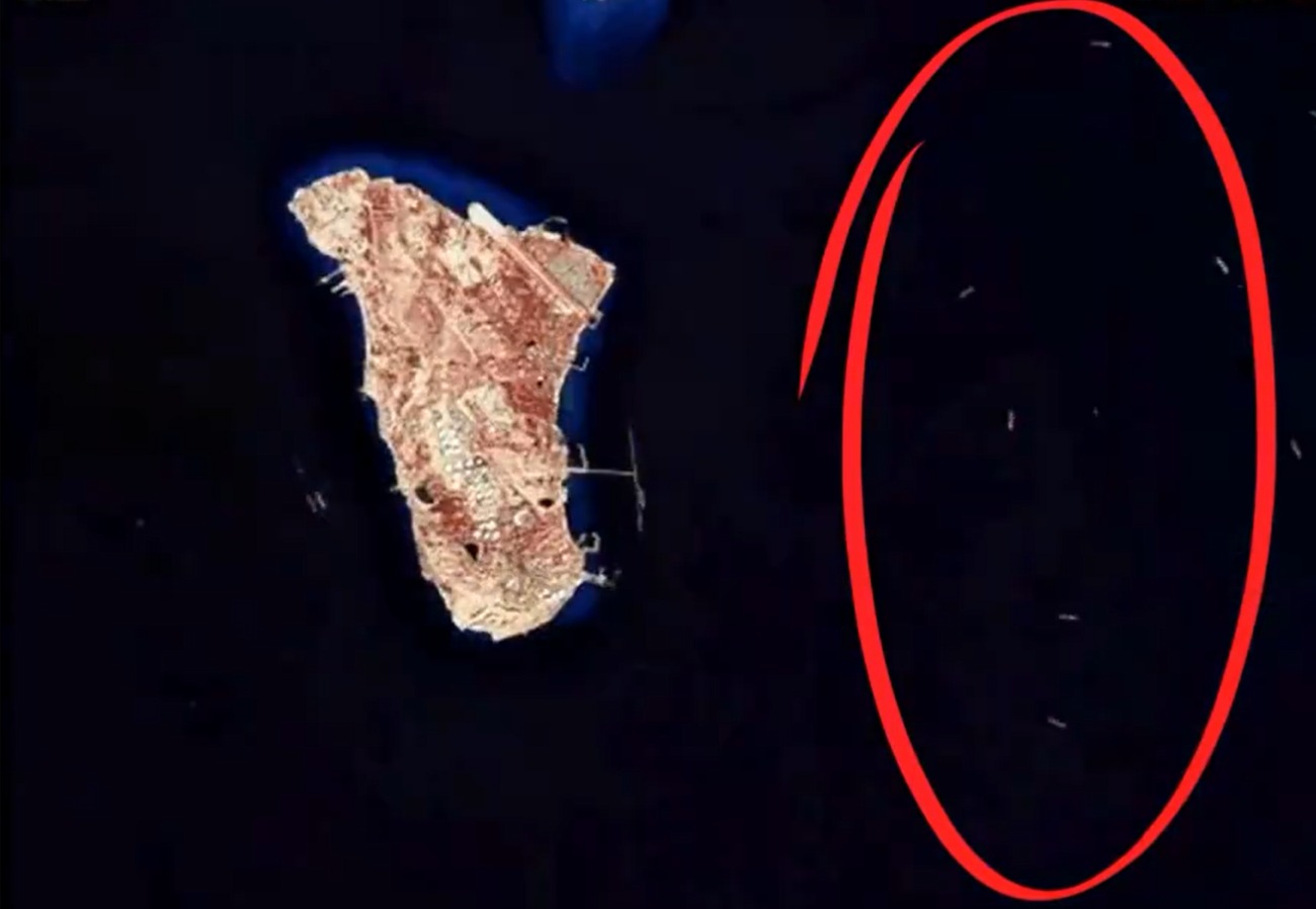 Fearing Israeli Strikes, Iranian 'Super Tankers' Evacuate Kharg ...