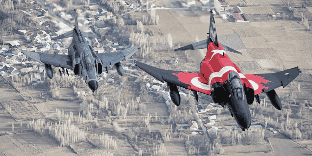 "Phabulous Phantom"! 100+ MiG Fighters Shot Down -- “Old Smokey” F-4 ...