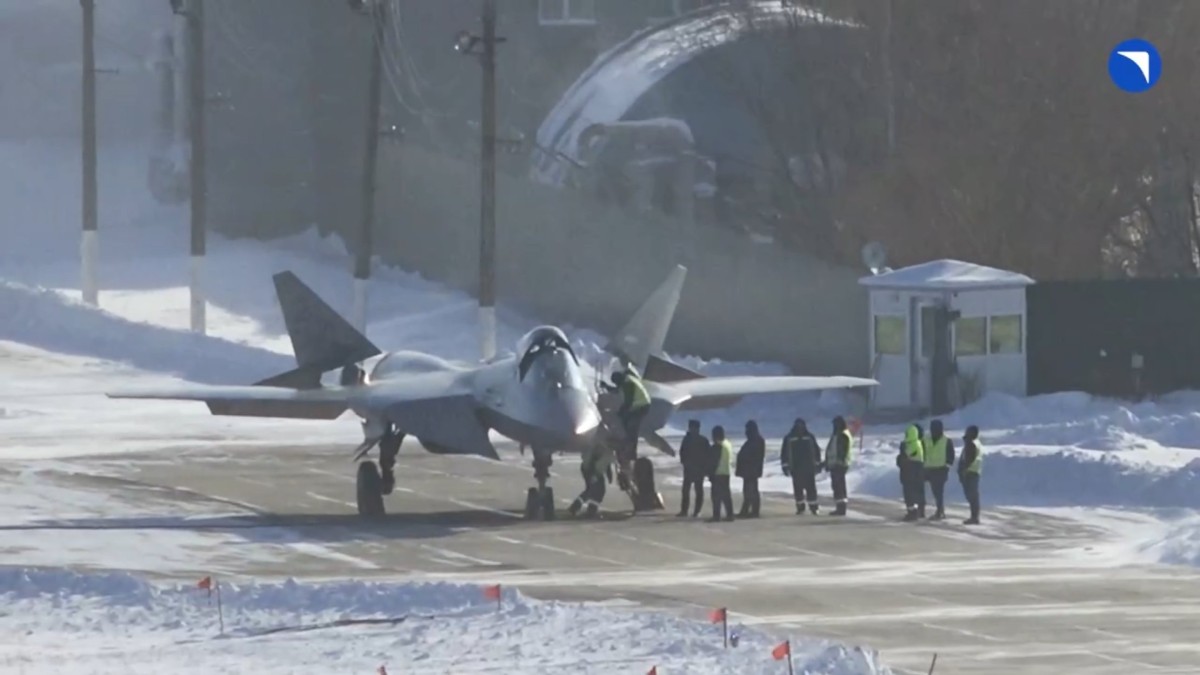 New Batch Of Sukhoi Su-57 Stealth Fighters Delivered To Russian MoD ...